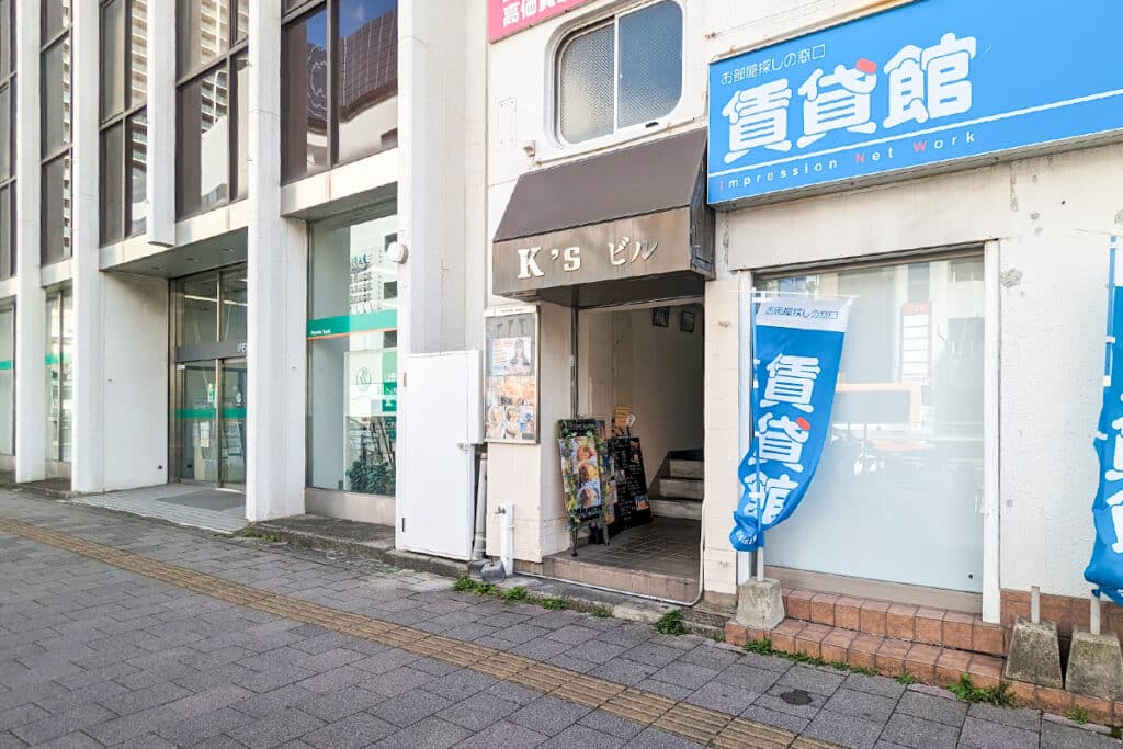 明石駅前のフォトスタジオ「PurPle」でセミセルフフォトや証明写真撮影！スマホ修理も | 明石じゃーなる | 明石市の地域情報サイト